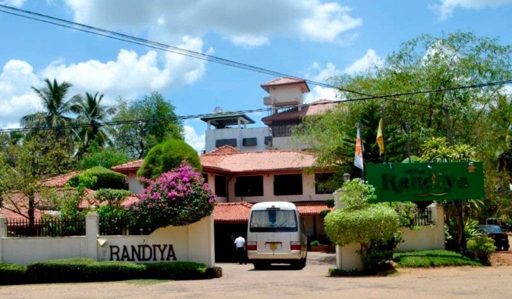 Hotel Randiya - C&C Travel
